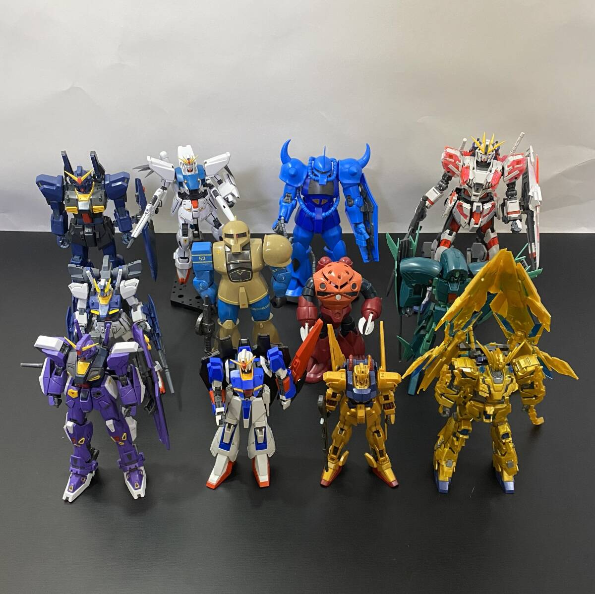 Yahoo!オークション - B324 1円～ 組立済 ジャンク MG HG 他 グフ ザク...