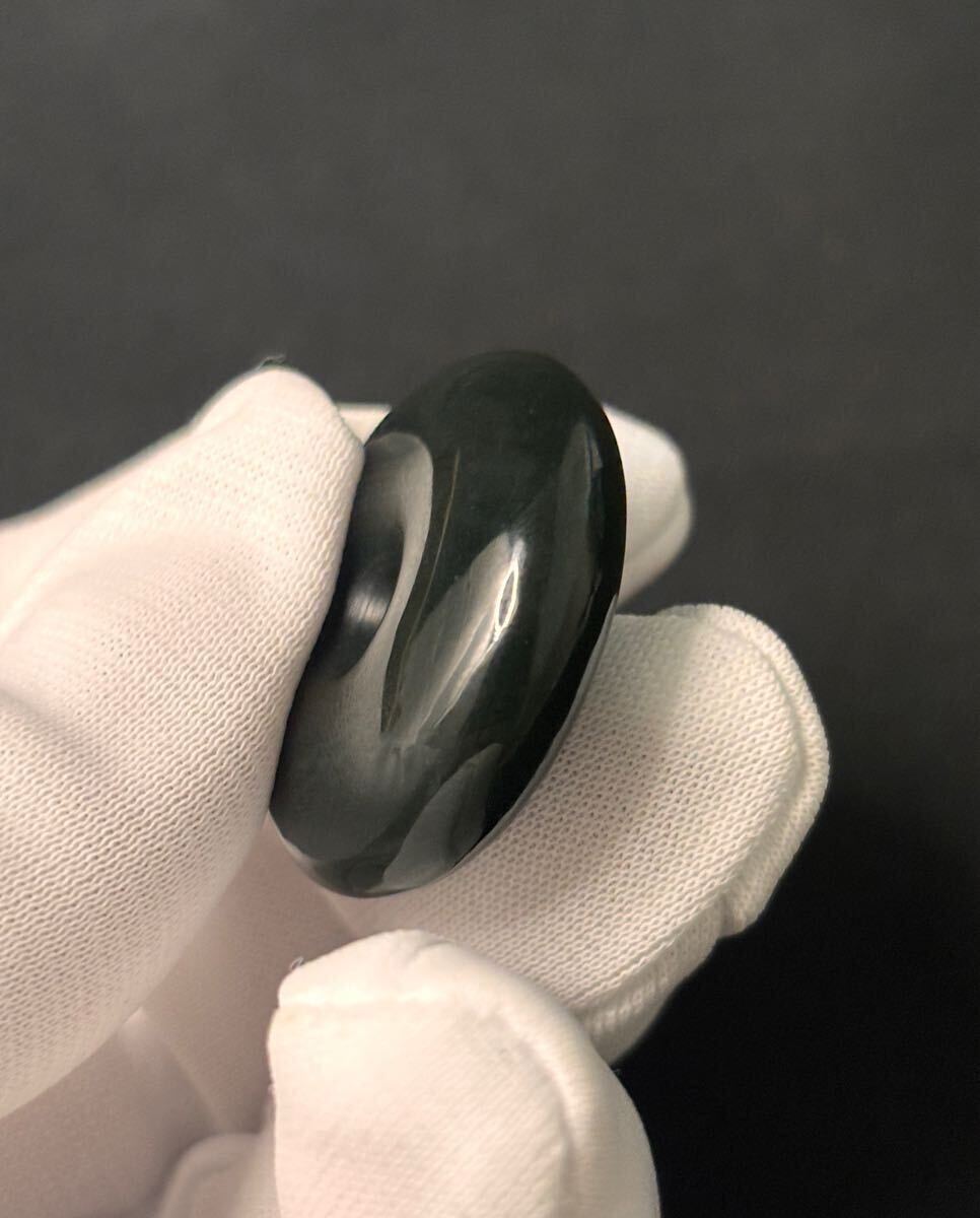 【樂淘letao】日本代購代標第一品牌－和田玉 青玉 平安扣 長輩への祝福ペンダント 極細工 中国古美術骨董 天然石 開運【YS0030】