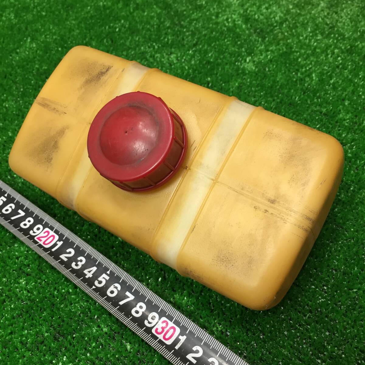 Yahoo!オークション - ビーバー 燃料タンク L4Zs 燃料キャップ 赤キャ...