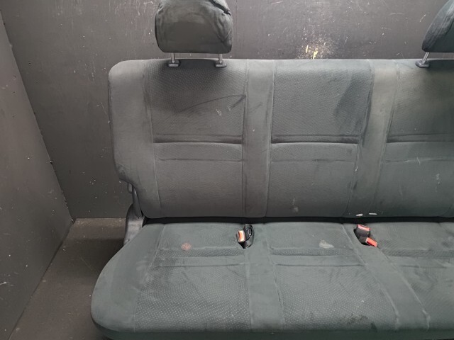 Yahoo!オークション - ハイエース QDF-KDH201V リヤシート・後席・シー...