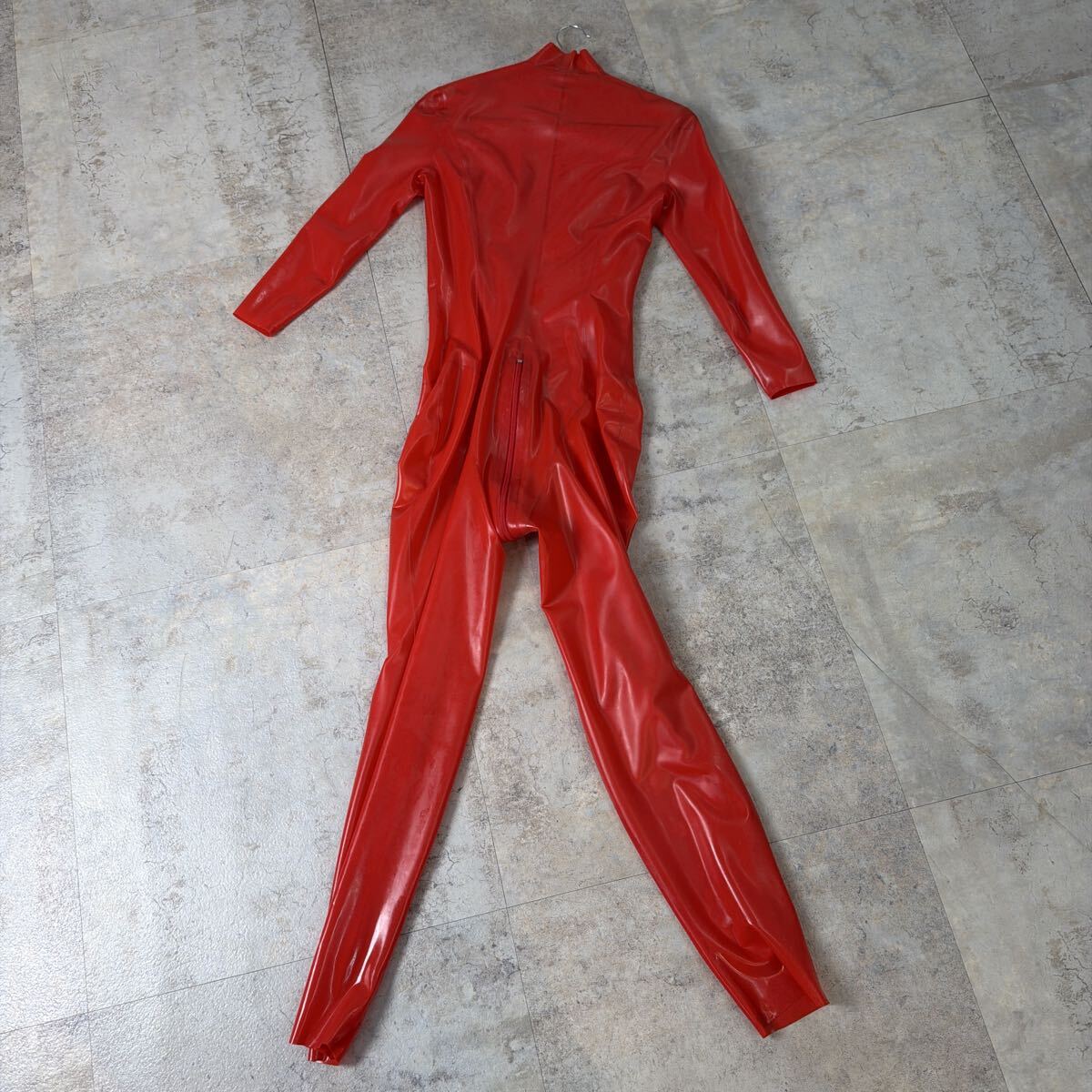 Yahoo!オークション - ラバースーツ キャットスーツ コスプレ レッド ...