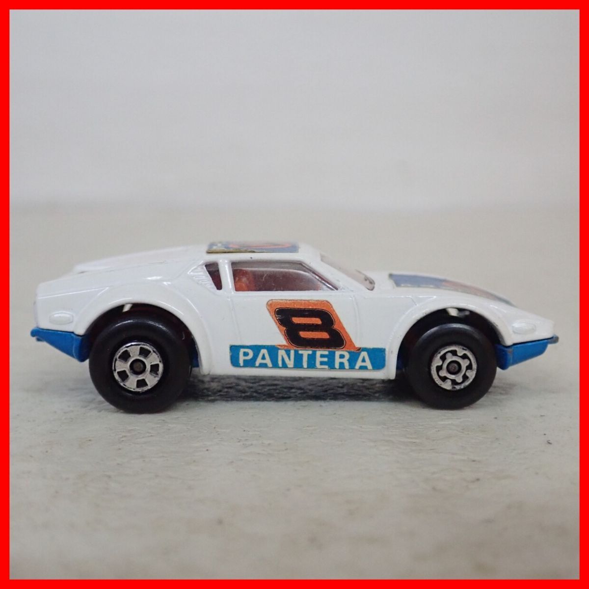 Yahoo!オークション - マッチボックス No.8 デ トマソ パンテーラ DE T...