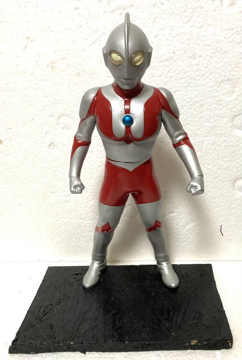 Yahoo!オークション - 【43-T】 ウルトラマン約28cm タロウ約28cm セブ...