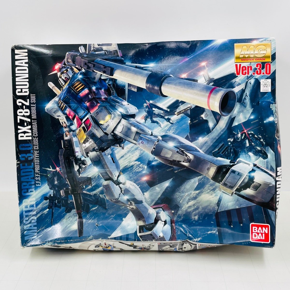 Yahoo!オークション - 新品未組立 機動戦士ガンダム 1/100 MG RX-78-2 ...