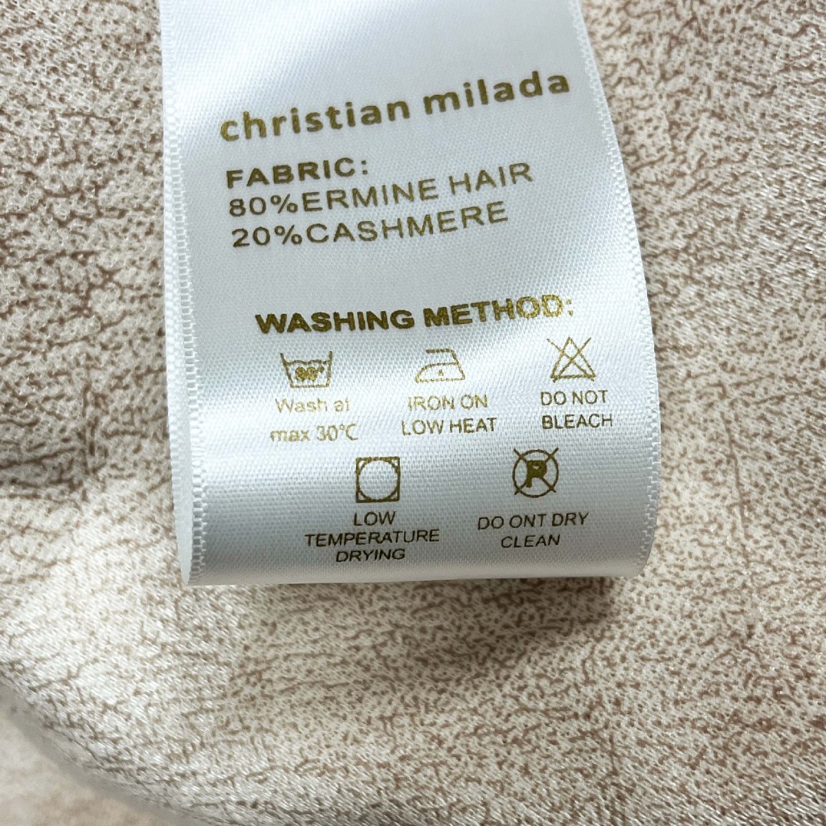 Yahoo!オークション - 定価8万 christian milada・ミラノ発・ファーコ...