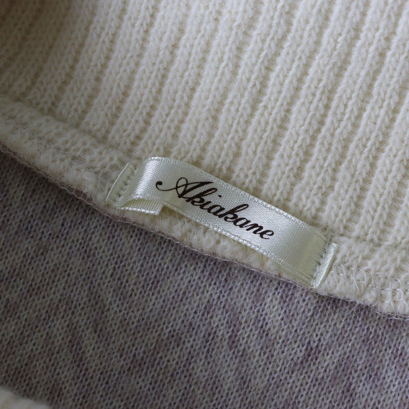 Yahoo!オークション - さえら アキアカネ akiakane ハイネック ジャガ...