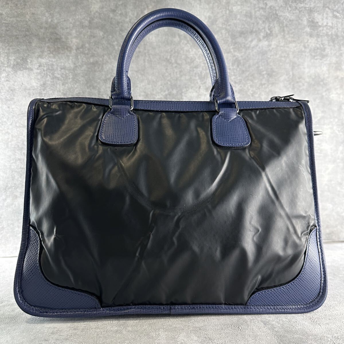 Yahoo!オークション - 1円 極美品 Hunting World ハンティングワールド...