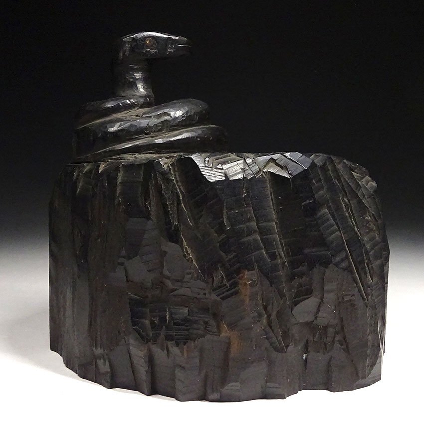 Yahoo!オークション - 緑屋z 唐木 蛇 彫刻 置物 ヘビ 民芸 干支 i2n/11...