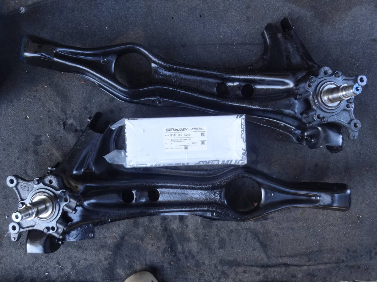 Yahoo!オークション - 新品無限ブッシュ圧入トレーリングアーム PCD100...