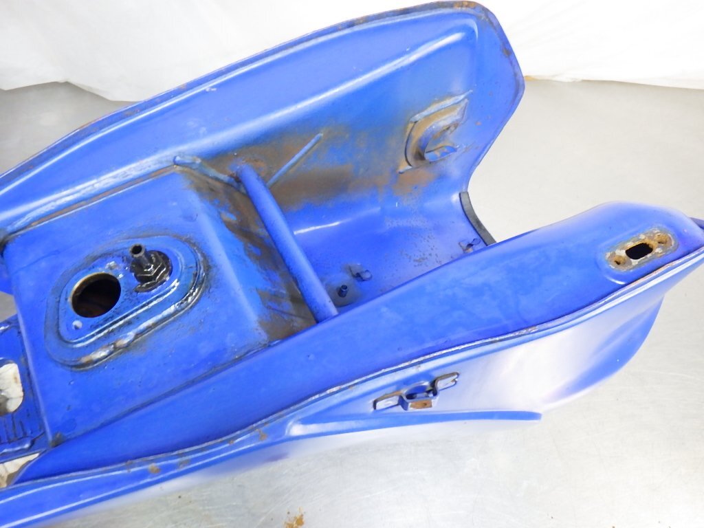 Yahoo!オークション - TDR250 ガソリンタンク ジャンク 2YK