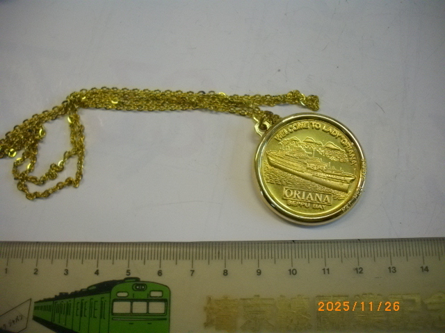 Yahoo!オークション - キーホルダー ORIANA 別府湾 くじら /＃5858