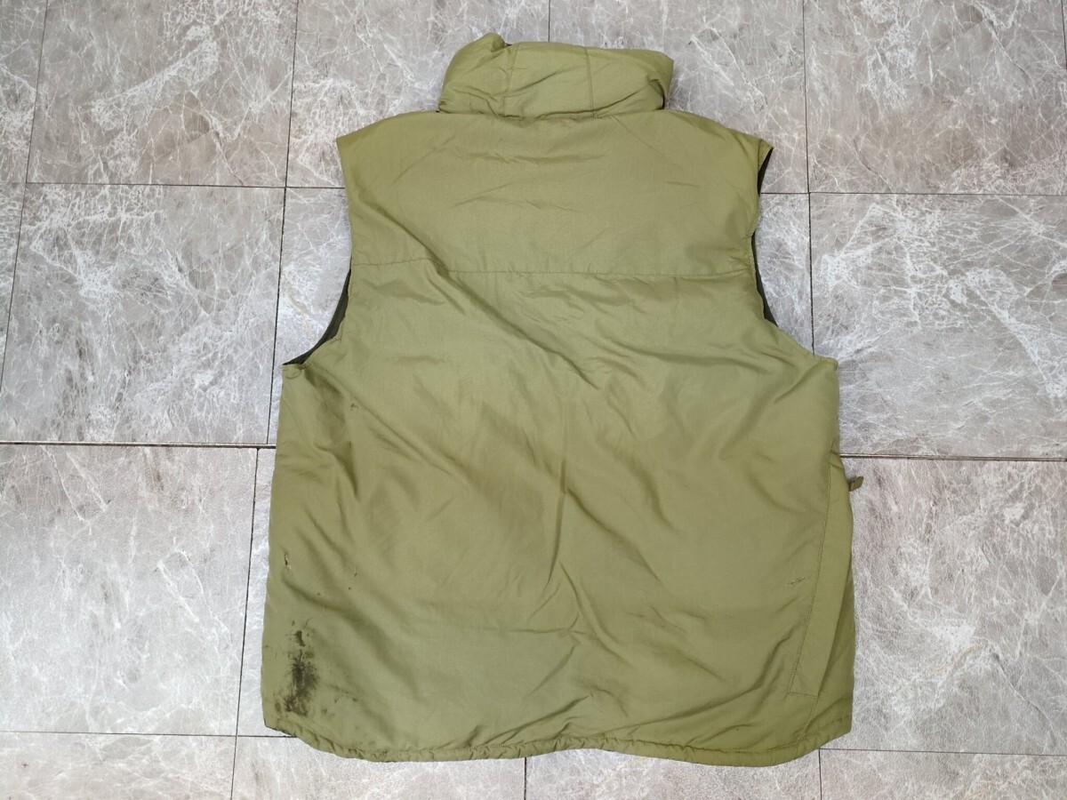 Yahoo!オークション - 18．モンベル ロゴ刺繍 ナイロン ダウン ベスト ...