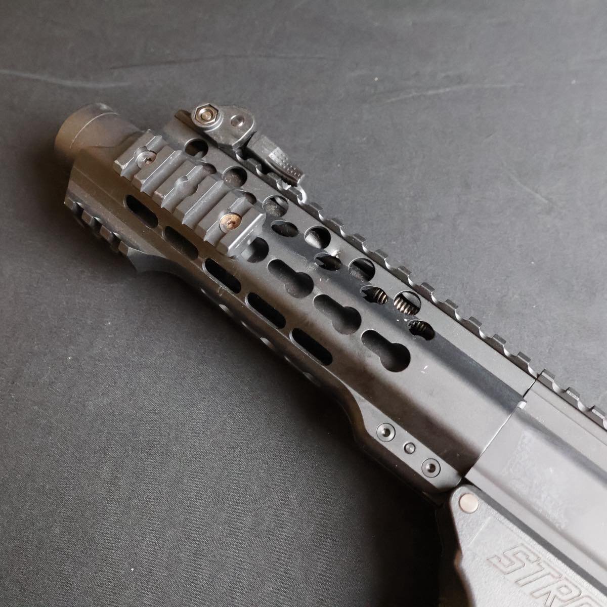 Yahoo!オークション - KSC STRAC ストラック 電動ガン #18210