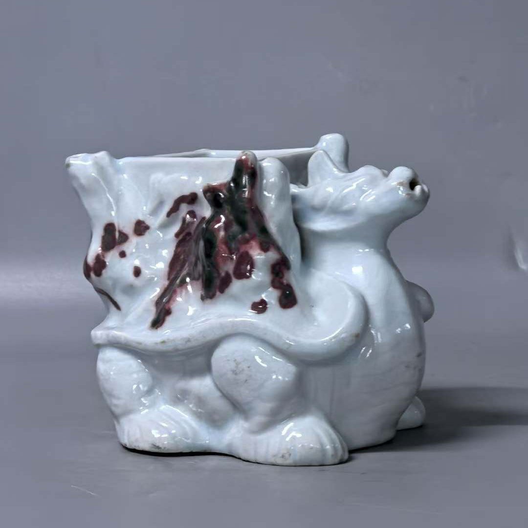 【樂淘letao】日本代購代標第一品牌－【安】李朝時代 高麗瓷 白瓷鉄錆瑞獣水滴 古陶瓷 古美味 朝鮮古美術 古董品 267