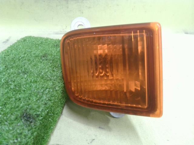 Yahoo!オークション - UDトラクター LKG-GK5XA 右フロントウィンカー(...