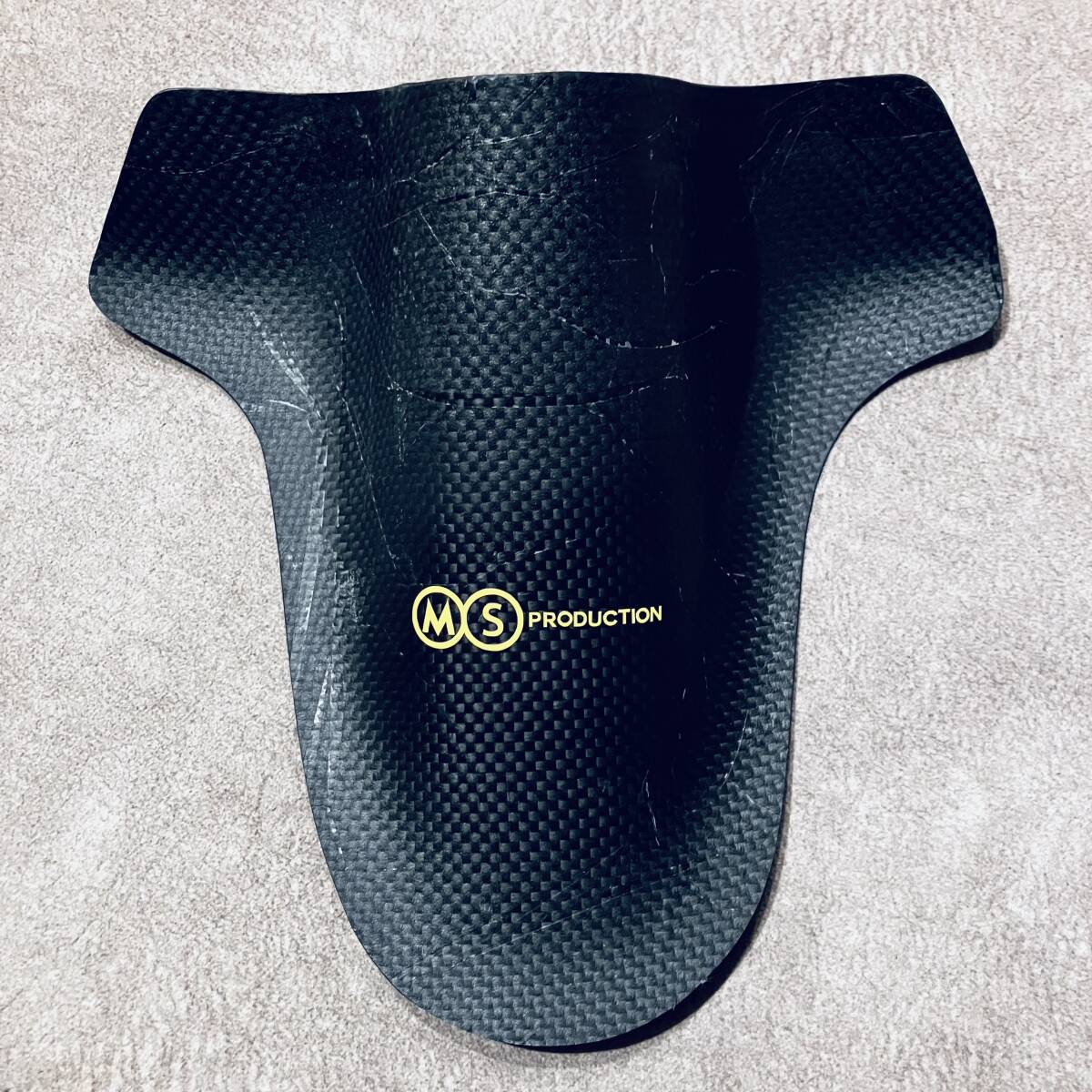 Yahoo!オークション - DUCATI 996 998 748 916 カーボンタンクガード ...