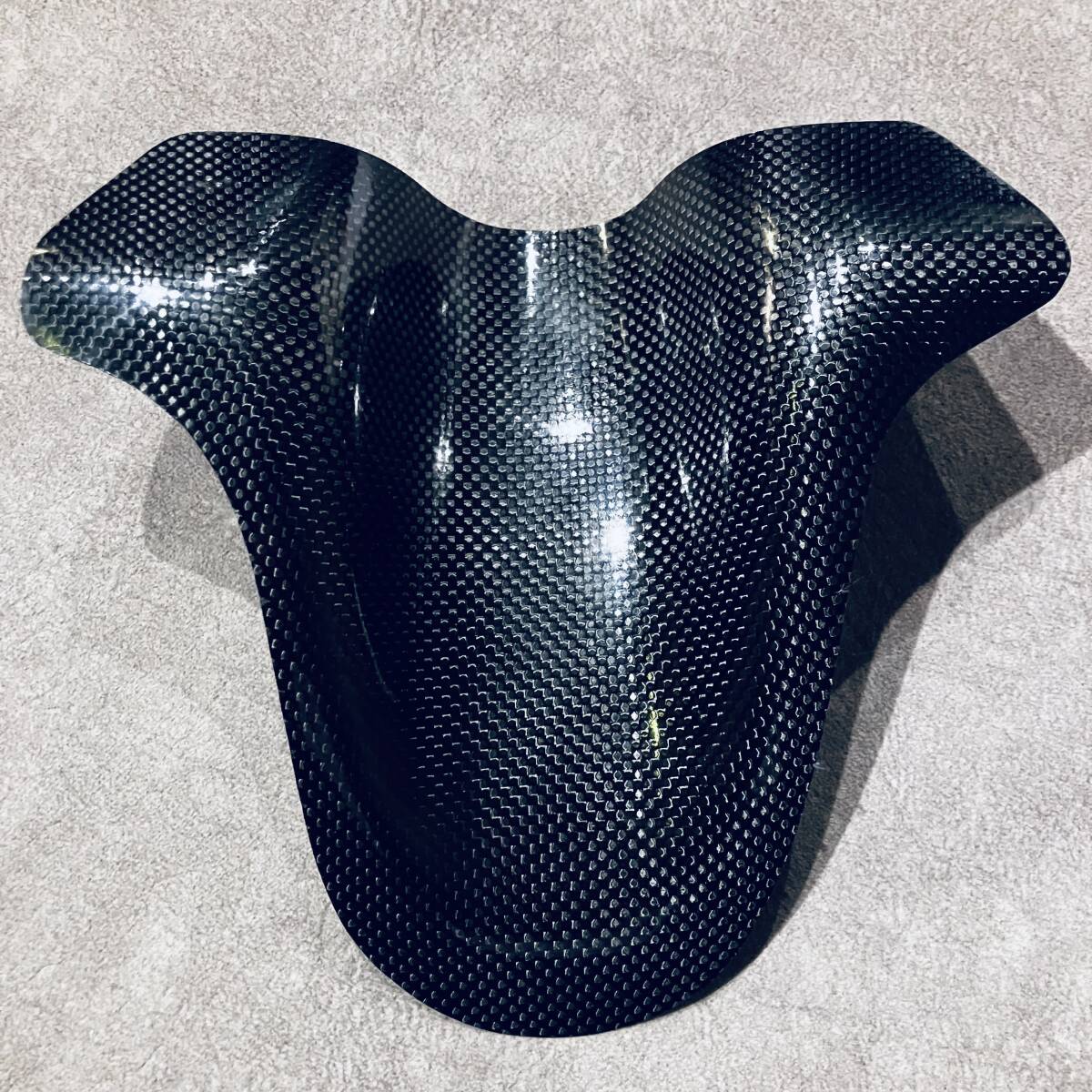 Yahoo!オークション - DUCATI 996 998 748 916 カーボンタンクガード ...