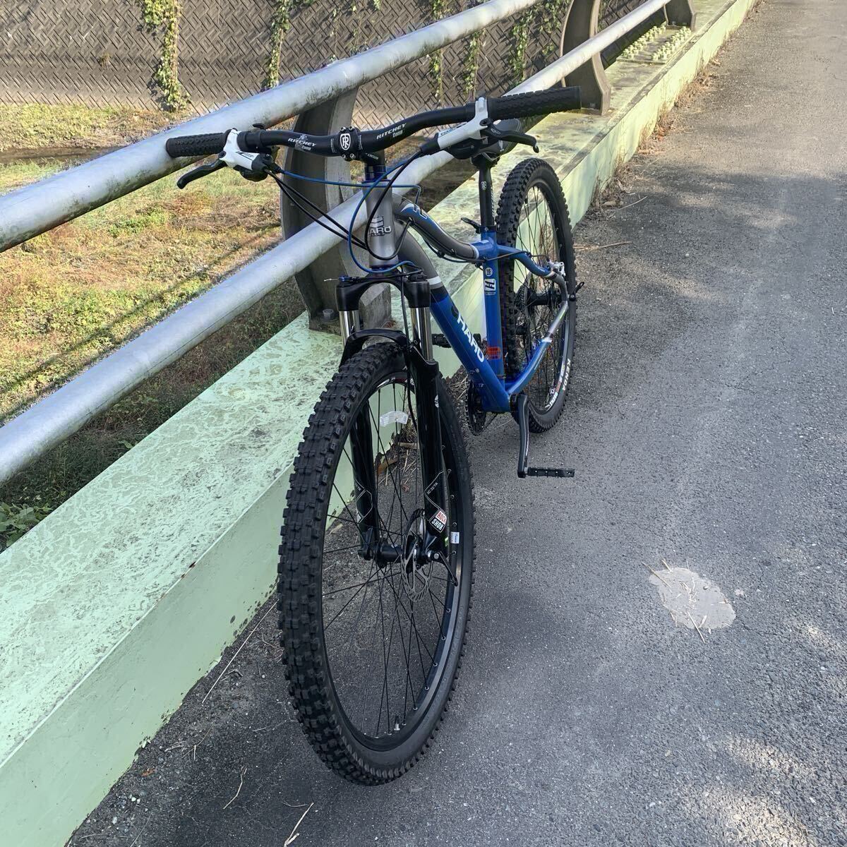 Yahoo!オークション - haroマウンテンバイク 29er SRAM 2×10 油圧ディ...