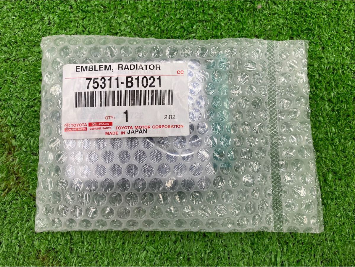 Yahoo!オークション - A9686 未使用 パッソ KGC30 純正ボンネットエ...