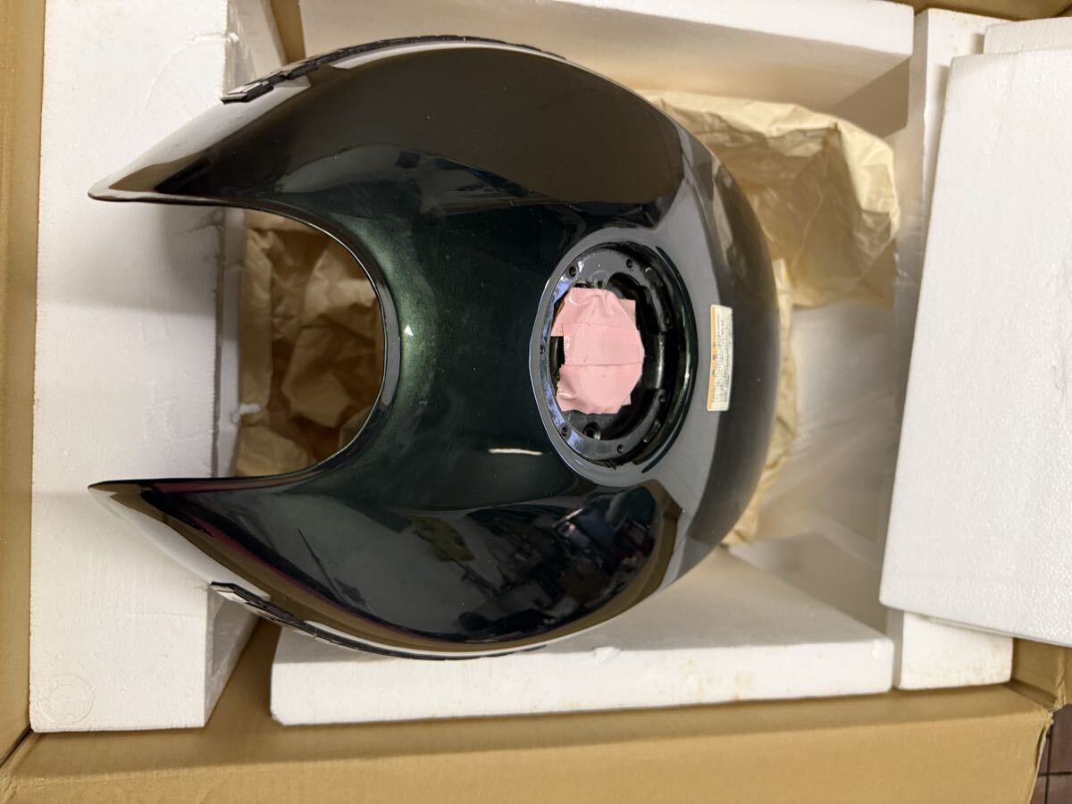 Yahoo!オークション - 純正新品ゼファー ゼファーχタンク KAWASAKI ガ...