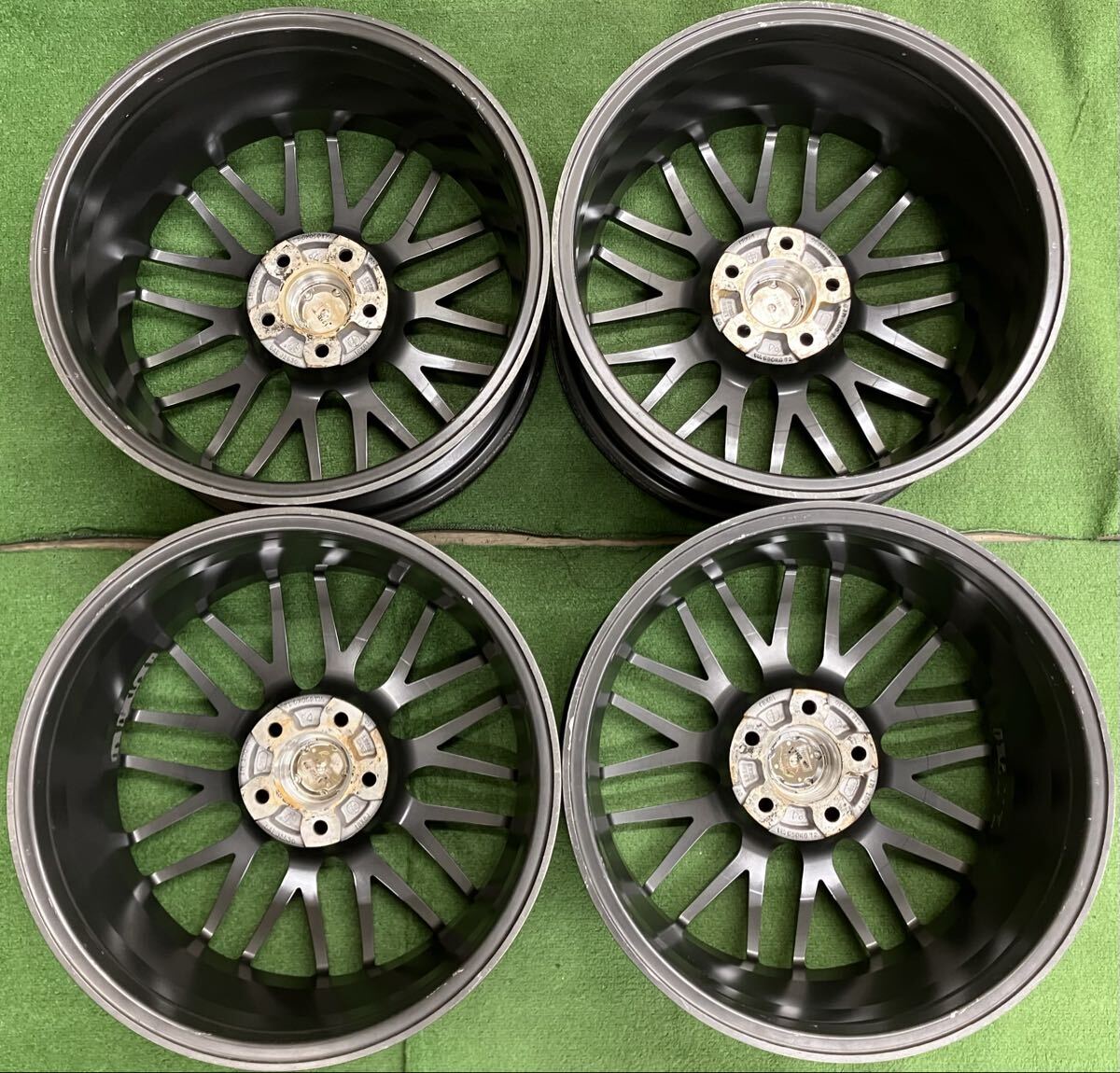 Yahoo!オークション - ENKEI エンケイ EKM3 18インチ 18×8.0J +40 5H...