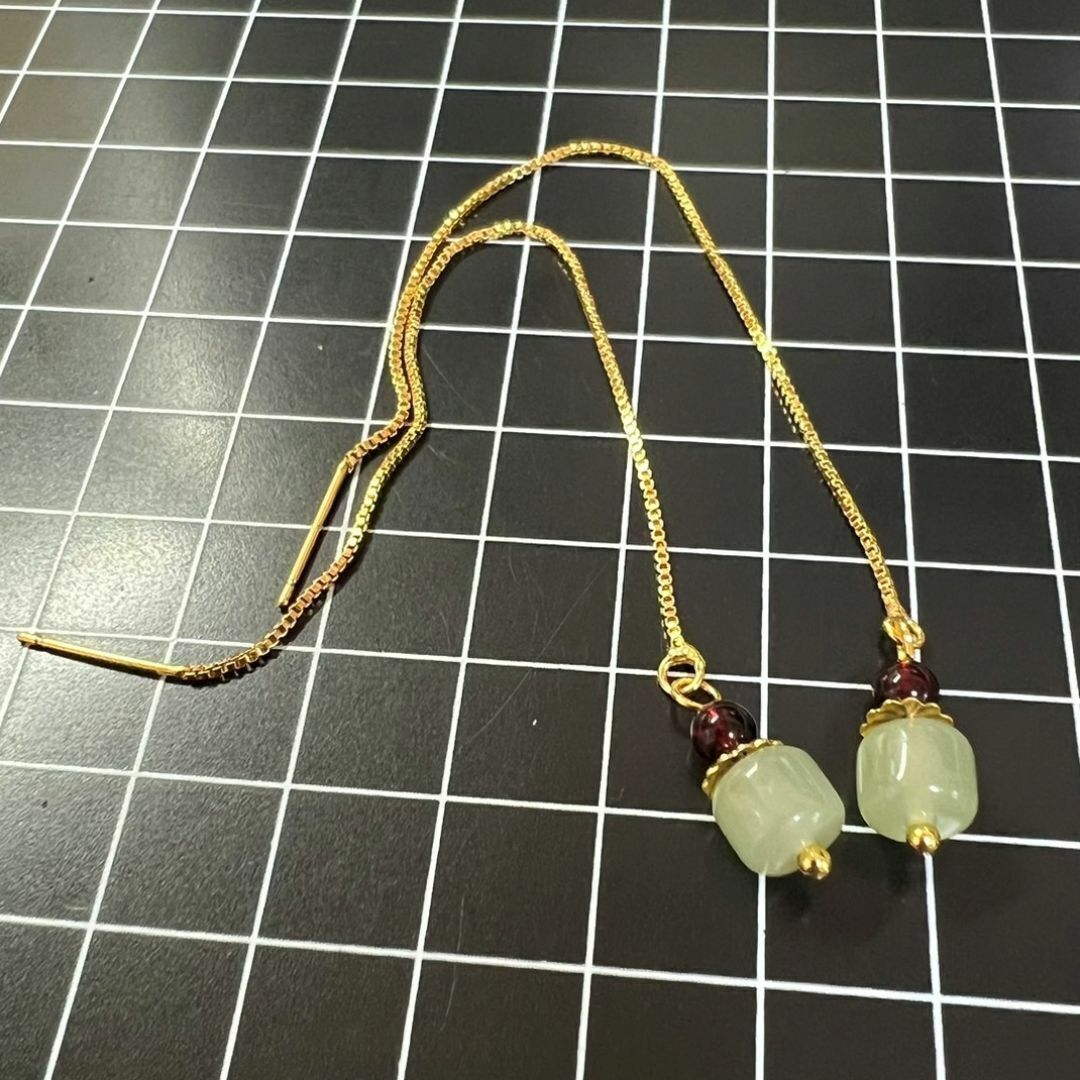 Yahoo!オークション - B339 匿名配送 ロングピアス 翡翠 ゴールド グリ...