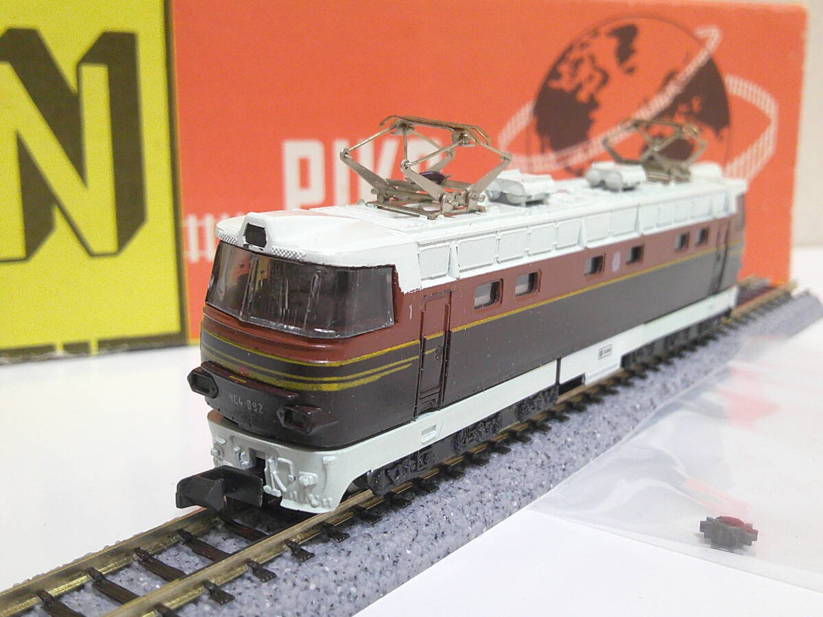 Yahoo!オークション - PIKO 5/4121 SZD ソ連国鉄 Skoda ChS4型電気機関...