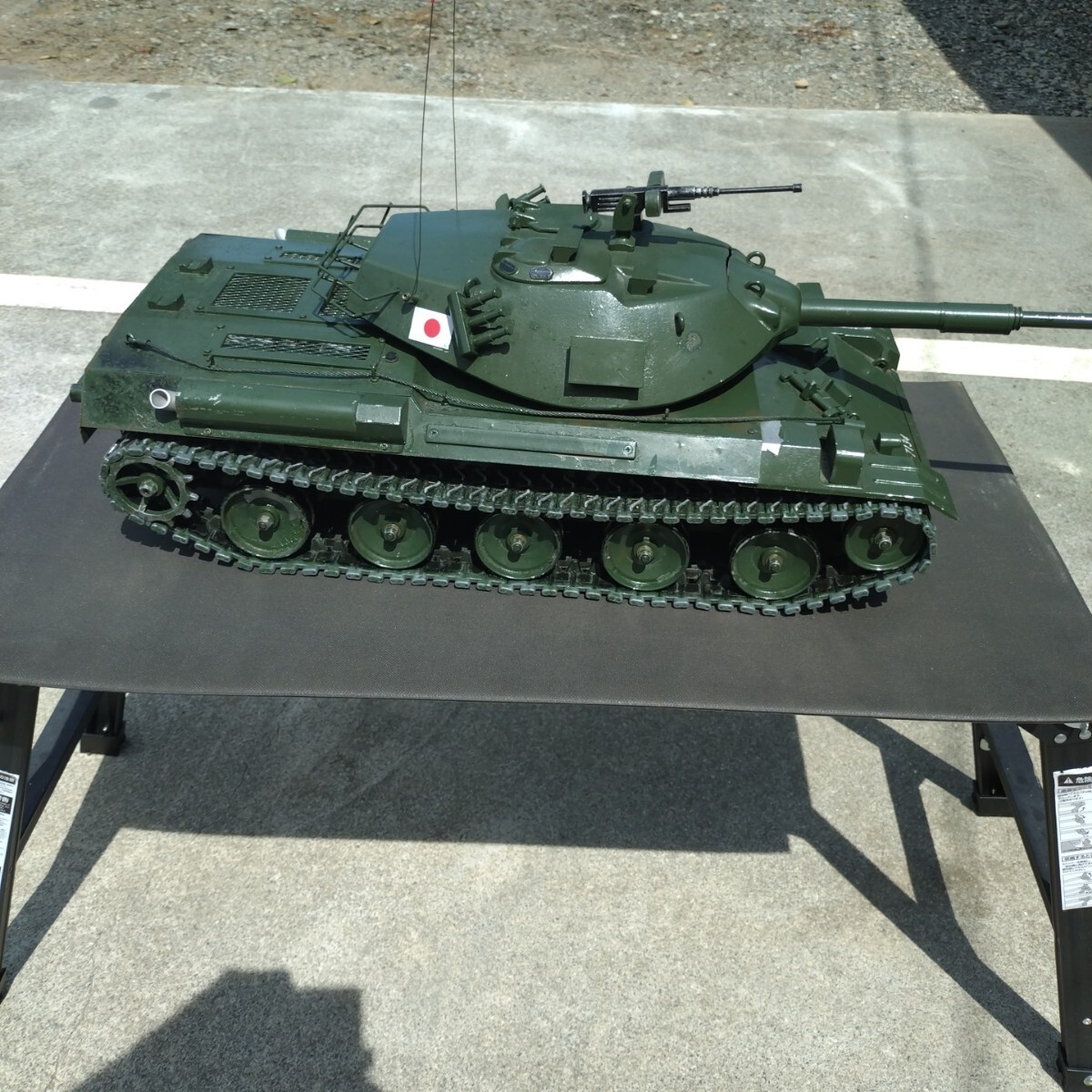 Yahoo!オークション - 超希少 三共 74式エンジン戦車 1/10 FS40 動作確...