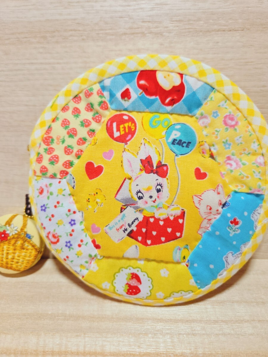 Yahoo!オークション - パッチワーク丸型ポーチ ヘキサゴンパーツ パッ...