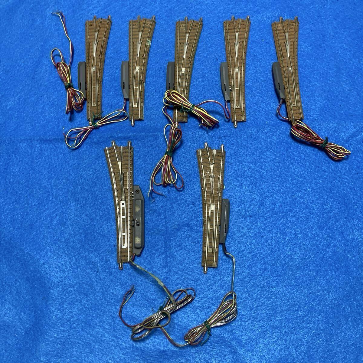 Yahoo!オークション - 【整理記号E】TOMIX 電動ポイント右4個 左2個 ...