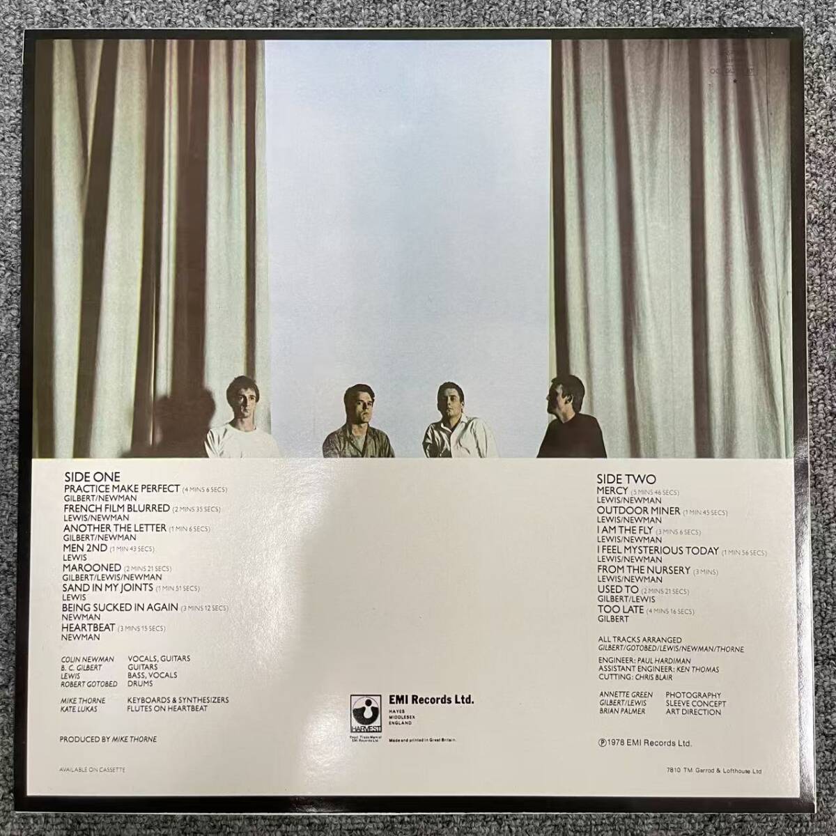 Yahoo!オークション - 英 WIRE/CHAIRS MISSING/EMI SHSP 4093/NF111053