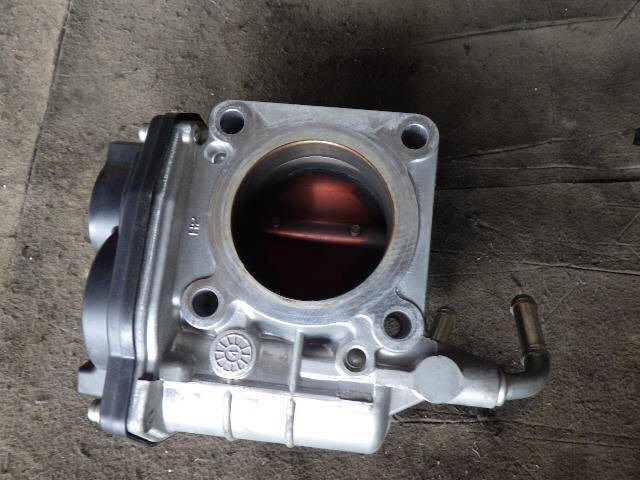 Yahoo!オークション - akurudepa H26年 ラティオ DBA-N17 スロットル ...