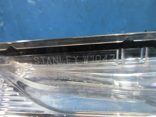 Yahoo!オークション - 7kurudepa デイズ DBA-B21W 右 ヘッド ランプ ラ...