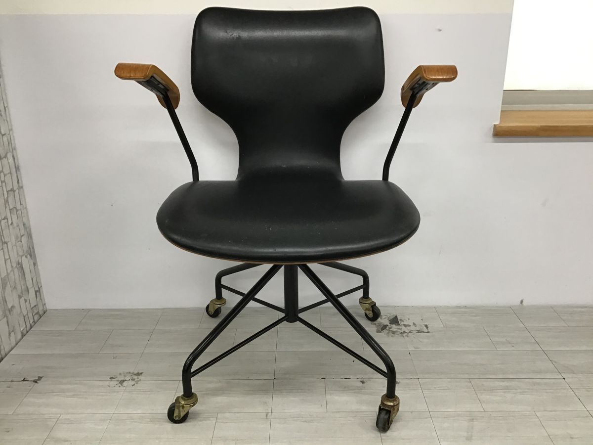 Yahoo!オークション - 営TT527-200B TENDO 天童木工 カブトチェア 剣...