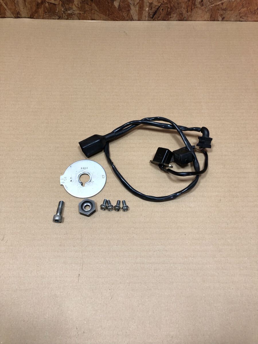 Yahoo!オークション - E42# 71 GPZ900R ピックアップコイル パルス カ...