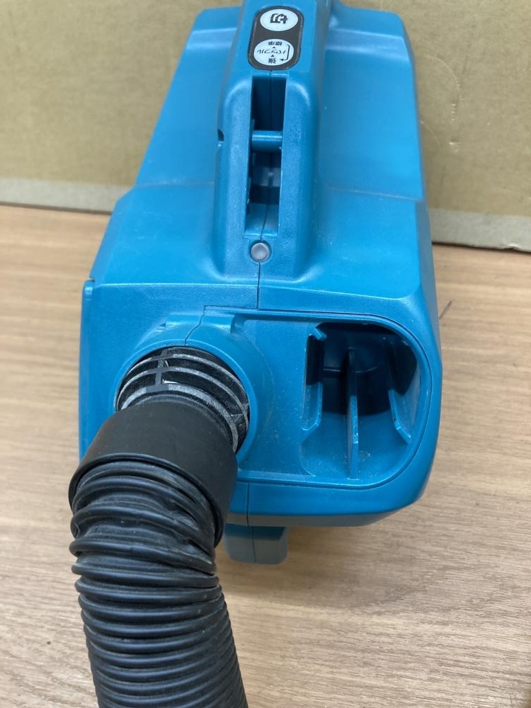 Yahoo!オークション - 012 ジャンク品 マキタ 18V充電式クリーナー CL1...