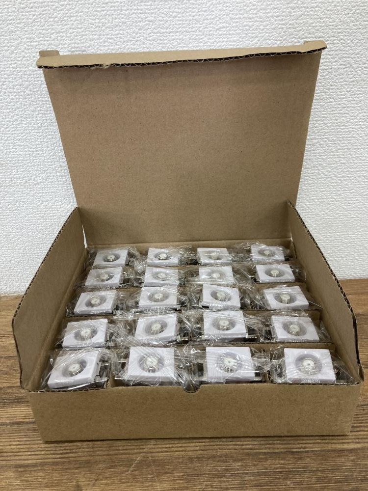 Yahoo!オークション - 026 未使用品・即決価格 二幸電気 直列ユニット ...