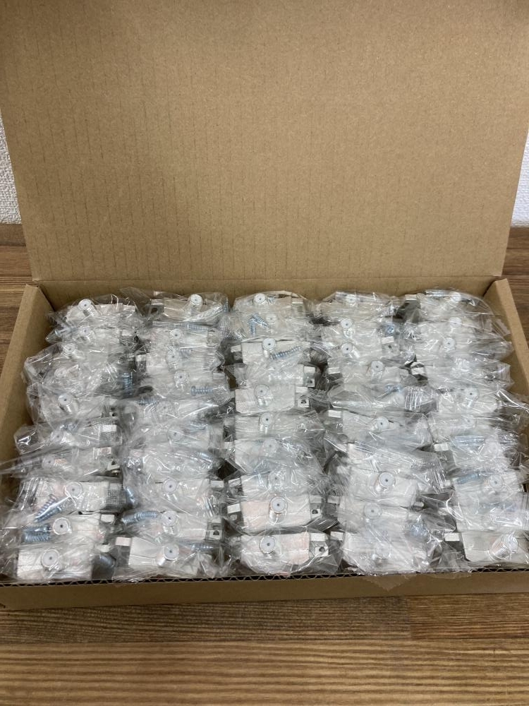 Yahoo!オークション - 026 未使用品・即決価格 二幸電気 アンテナ分配...