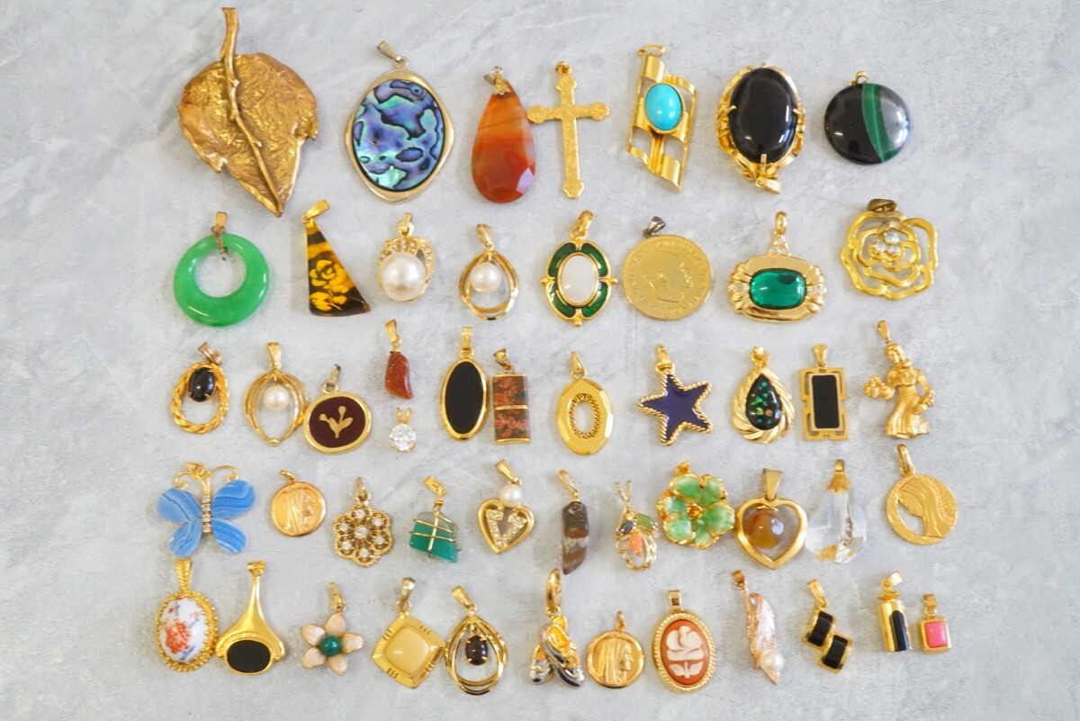 Yahoo!オークション - D965 海外製含む ゴールドカラー ヴィンテージ ...