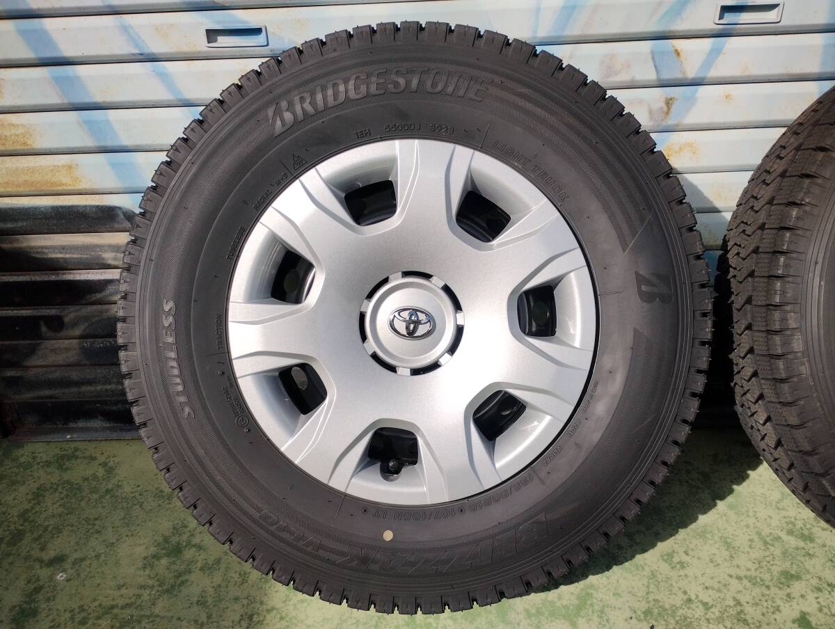 Yahoo!オークション - 【美品 バリ山 23年製 VL10】トヨタ ハイエース ...