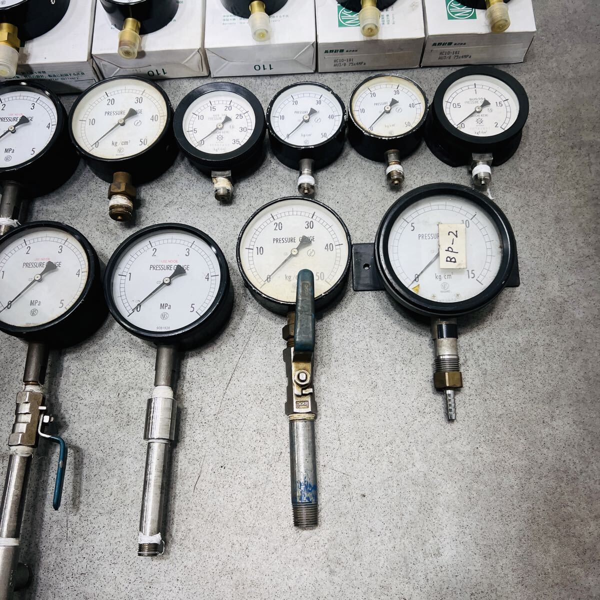 Yahoo!オークション - 【251017-052】プレッシャーゲージ 圧力ゲージ ...