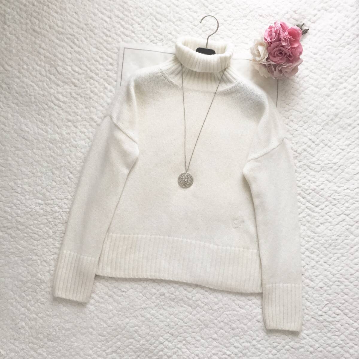 Yahoo!オークション - フォクシー foxey【定価 10万円】ニット セータ...