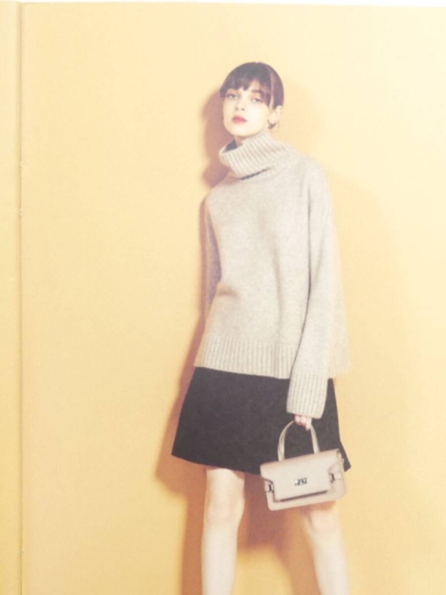 Yahoo!オークション - フォクシー foxey【定価 10万円】ニット セータ...