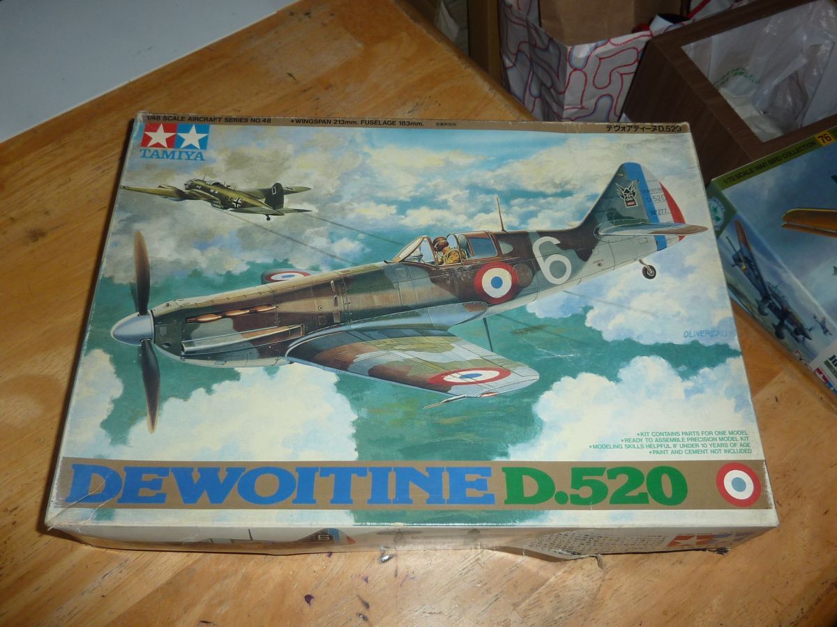 Yahoo!オークション - 1/48 デヴォアティーヌD.520 タミヤ DEWOITINE D...