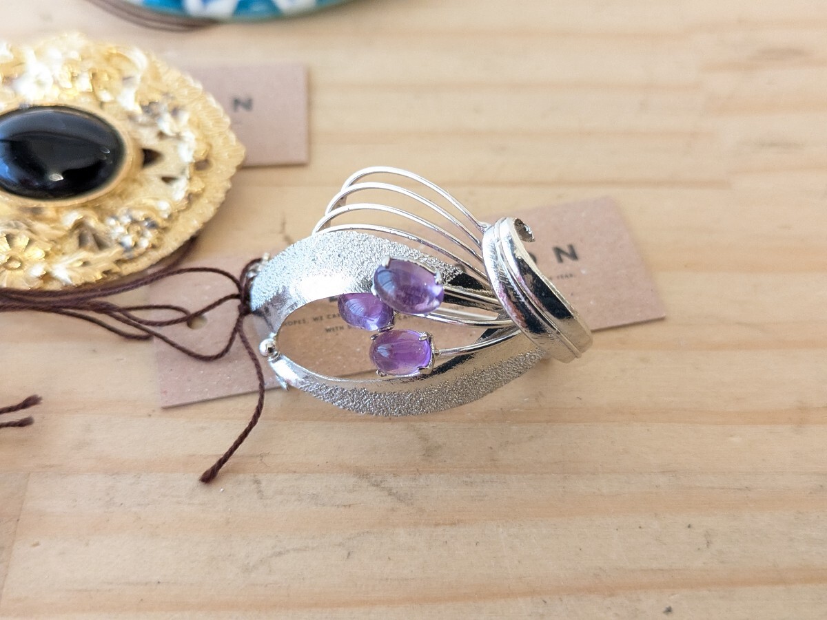 Yahoo!オークション - n59【ヴィンテージ ブローチ まとめ売り】 レデ...