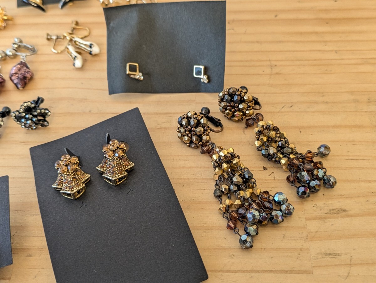 Yahoo!オークション - n81【ヴィンテージ イヤリング まとめ売り】 レ...