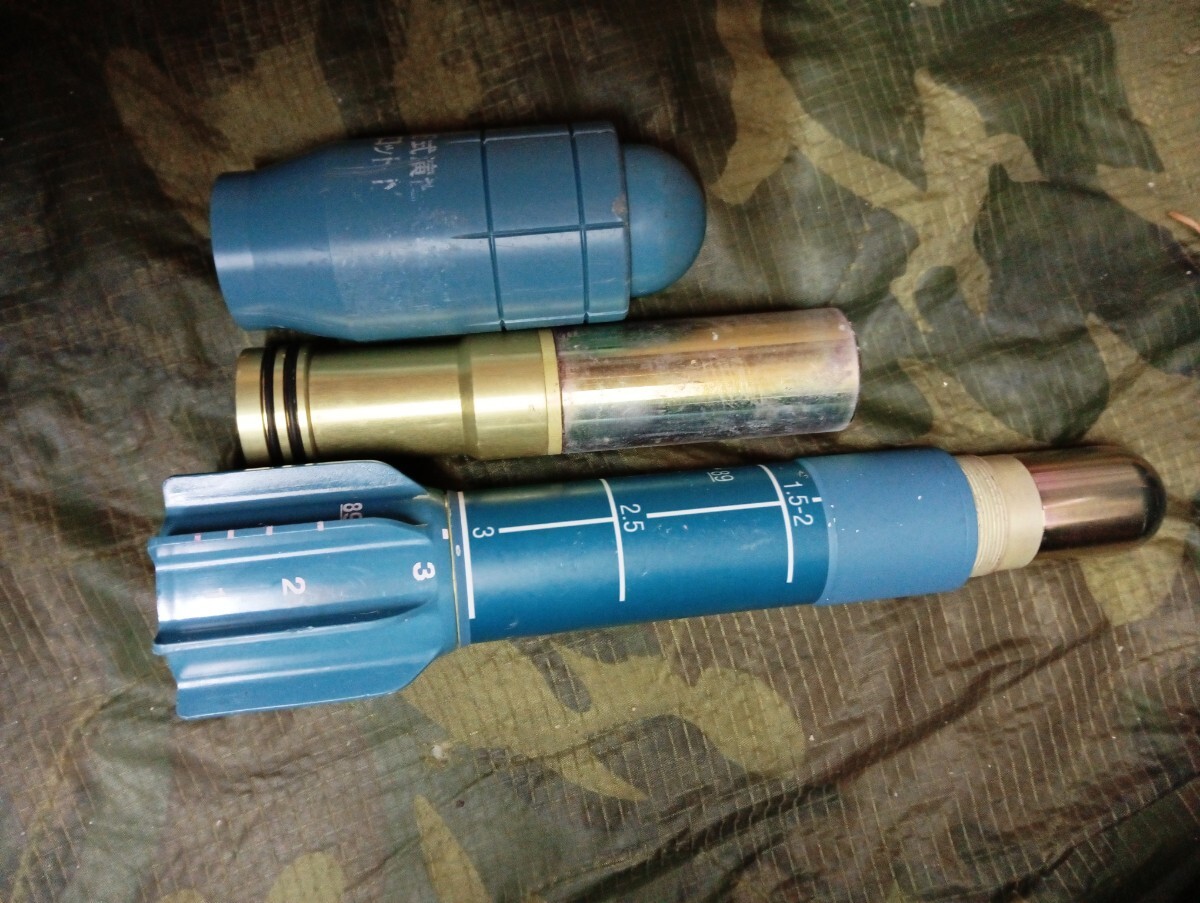 Yahoo!オークション - 陸上自衛隊 06式 小銃てき弾 訓練用 ②