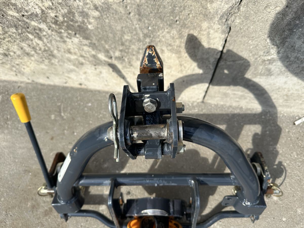 Yahoo!オークション - トラクター アタッチメント クイックヒッチ イセ...