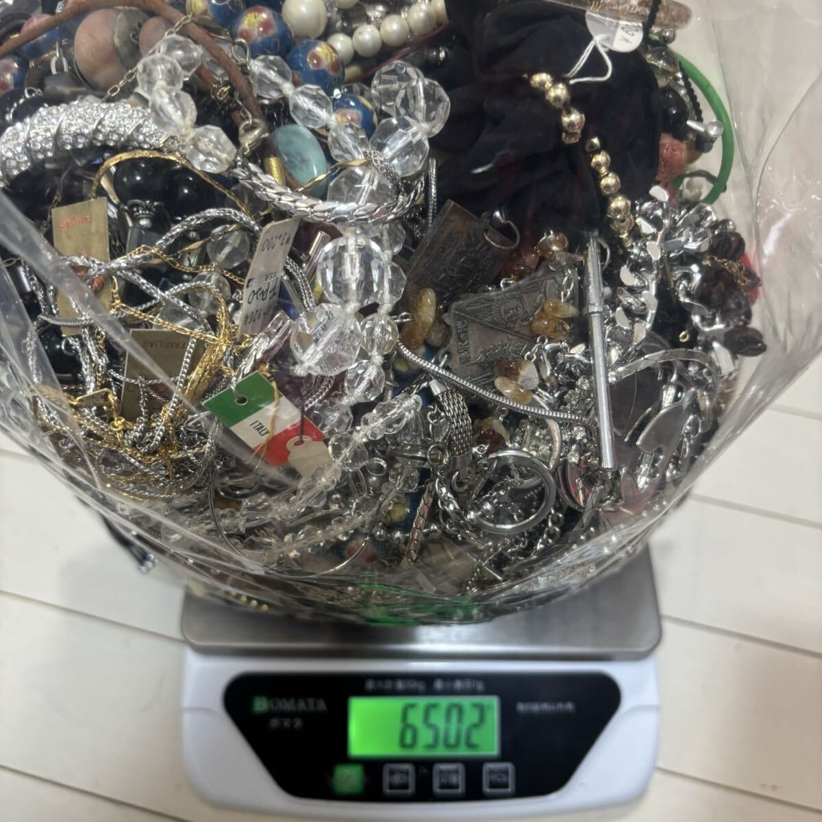 Yahoo!オークション - 1円スタートメッキアクセサリー まとめ 6.5kg リ...