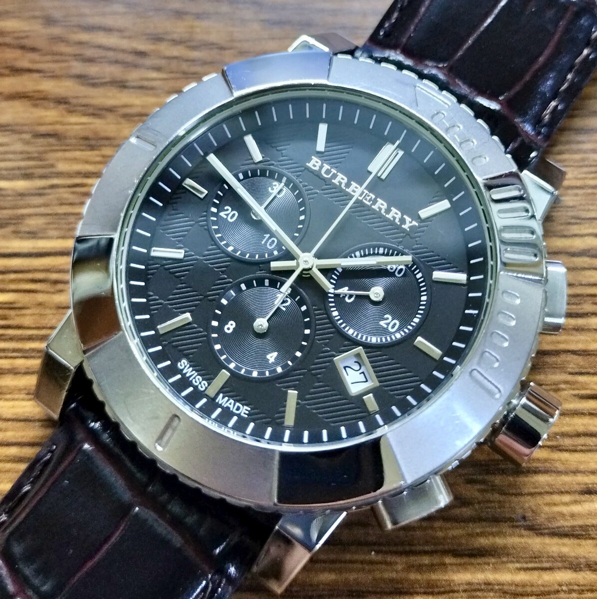 Yahoo!オークション - 送料無料 動品 バーバリー クロノグラフ ブラッ...